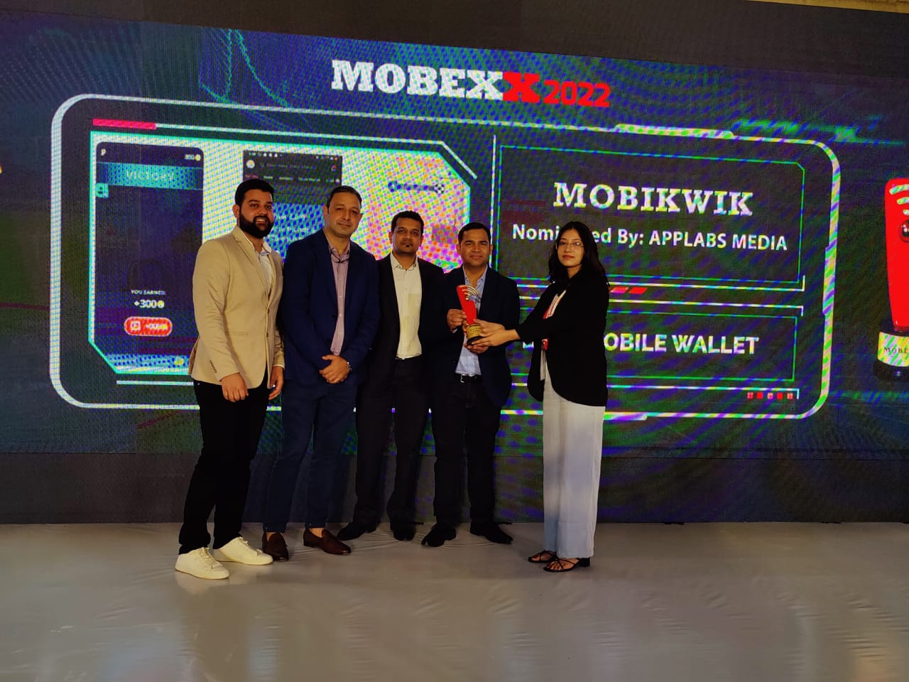 Applabs Wins 3 Awards at Mobexx Summit Awards by Adgully - Applabs.ai
